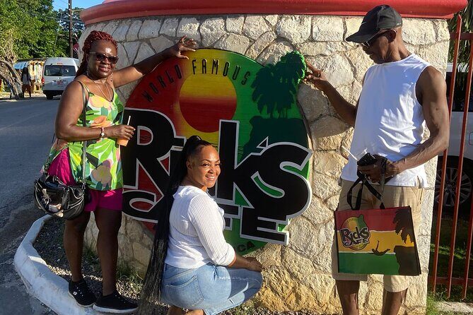 Private Excursion to Rick's Cafe Negril's Majestic 7 Mile Beach - FAQ