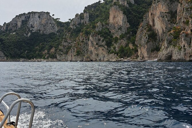 Private Experience on Classic Boat: Discover Capri in 3 Hours - Environmental Commitment and Service Details