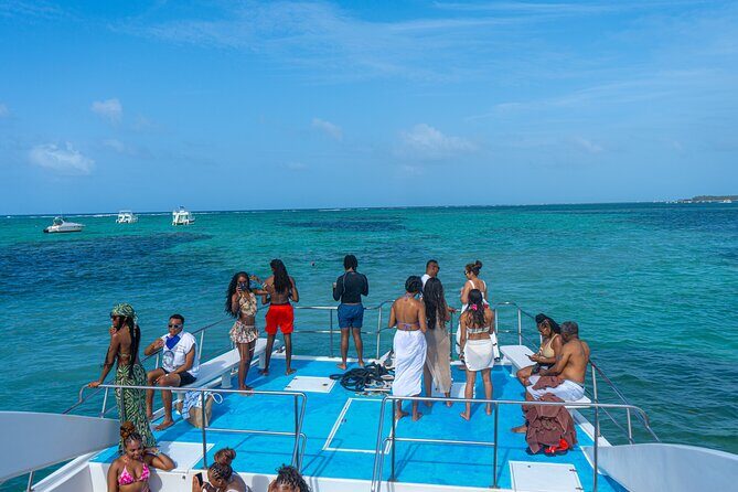 Private Family Boat at Punta Cana - Key Points