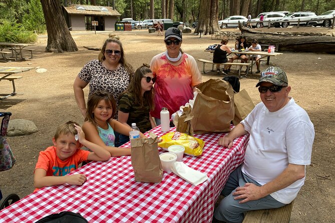 Private Family Photo Day in Yosemite - Creating Lasting Memories in Nature