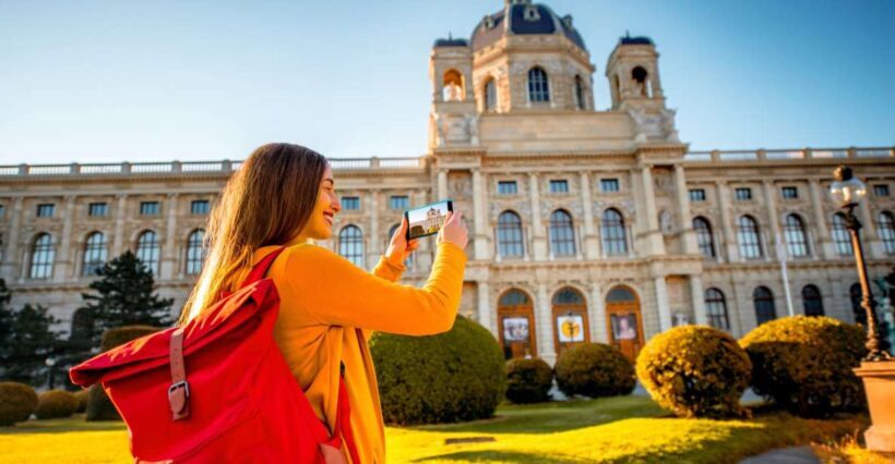 Private Family Tour of Vienna with Fun Attractions for Kids - Introduction