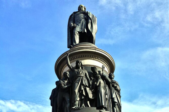 Private Fantastic Walking Tour of Dublin - Discovering Trinity College