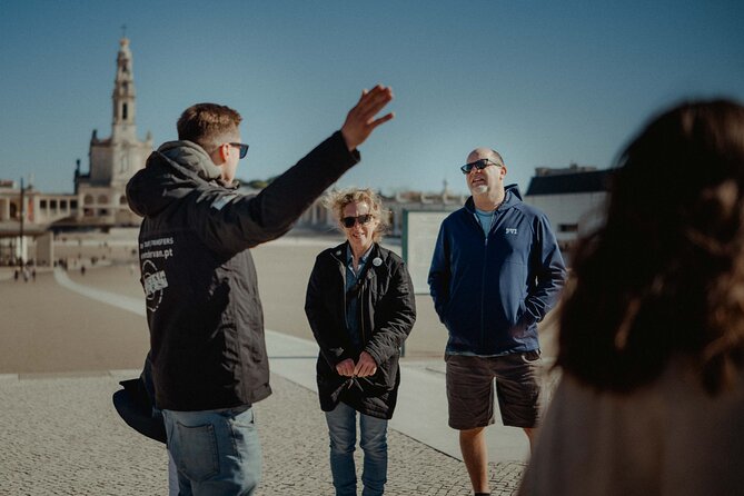 Private Fátima, Batalha, Nazaré, and Óbidos Tour - Tour Features