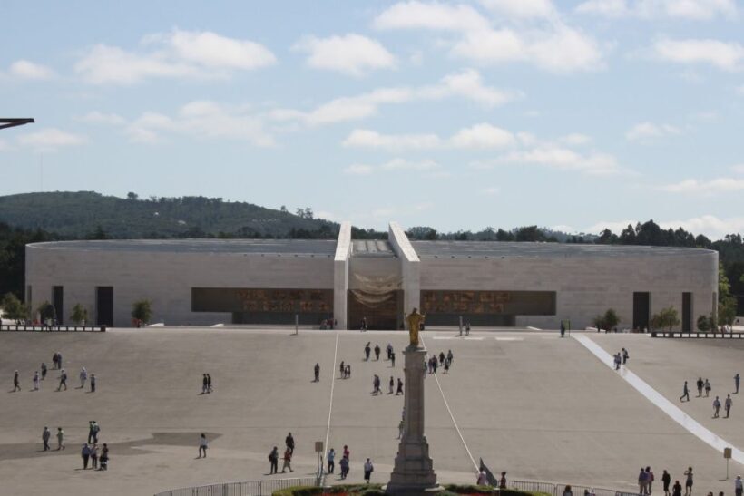 Private Fatima Full Day Tour from Lisbon - The Sum Up