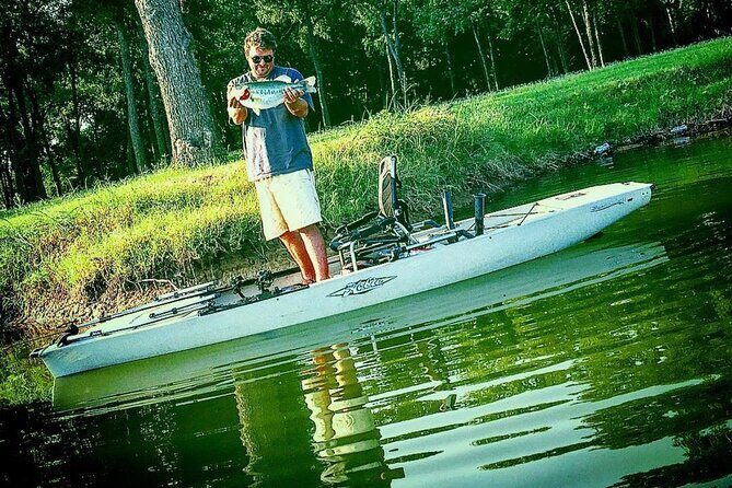 Private Fishing on Bass Stocked Lake - A Scenic and Tranquil Texas Fishing Experience