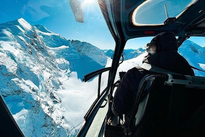 Private Flight: 4 Glaciers with 2 Snow Landings - 60mins - FAQ