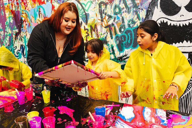 Private Fluid Art Class in Houston - The Sum Up