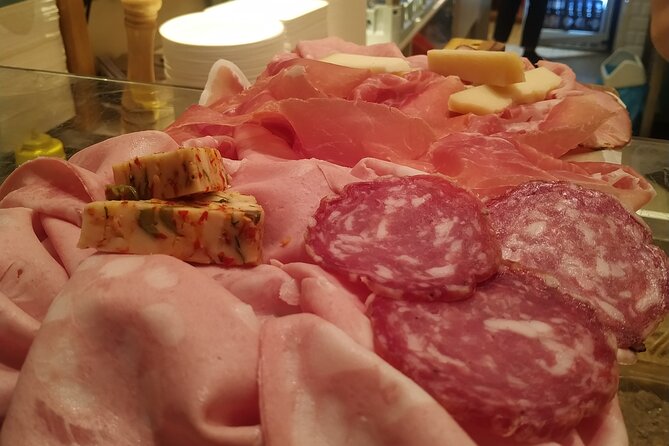 Private Food and Walking Tour of Bologna with Expert Guide Paolo - Practical Details: What to Expect and Considerations