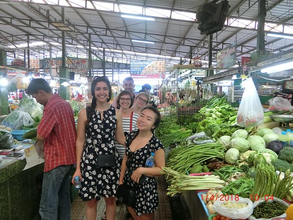 Private food Tour + Sightseeing +Thai Cooking class - Who Will Love This Tour?