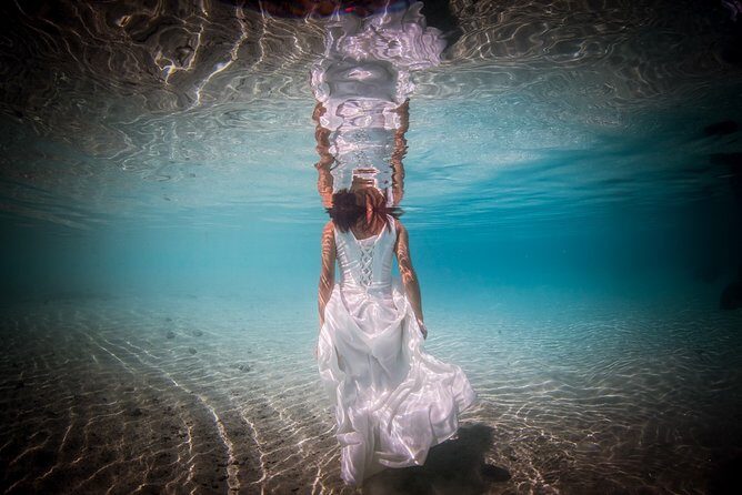 Private Full Day Aquatic Photo Tour + Resort Photo-Shoot (All inclusive) - FAQ