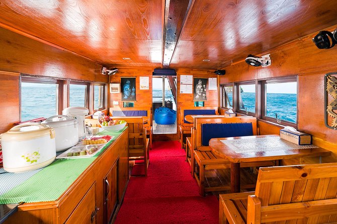 Private Full-Day Blue Dragon Yacht for Snorkeling Koh Tan & Visit Pink Dolphin - Authentic Reviews from Travelers