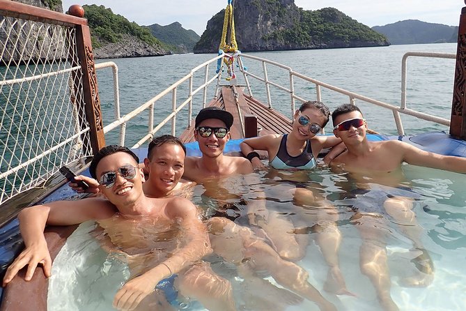Private Full-Day Blue Dragon Yacht to Angthong National Marine Park - Comfort and Inclusions