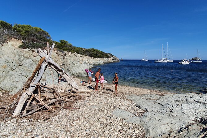 Private Full-Day Boat Trip to Porquerolles - Accessibility