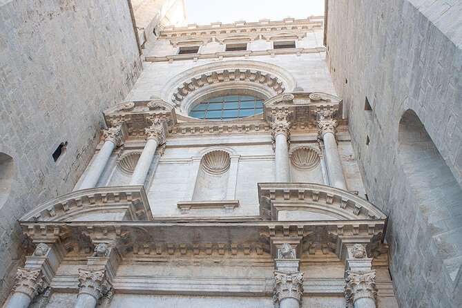Private Full-Day Girona GOT and Costa Brava Tour - Lunch in Pals