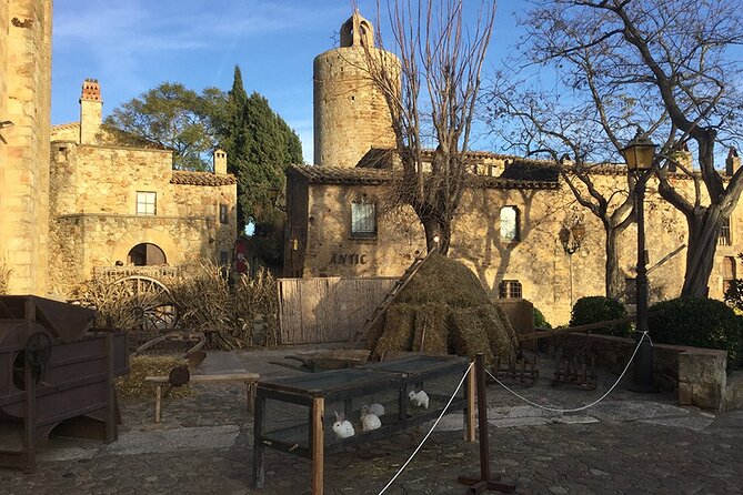 Private Full-Day Girona GOT and Costa Brava Tour - Booking and Reservation Details
