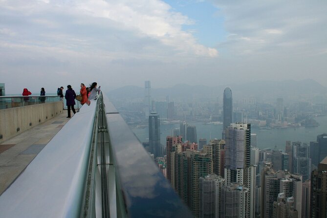 Private Full-Day Hong Kong Island Top Attraction Tour - Detailed Breakdown of the Tour