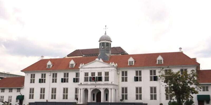 Private Full Day Jakarta City Tour with Miniature park - Visiting Taman Mini Indonesia Indah (Miniature Park)