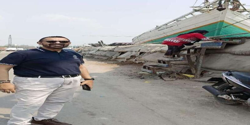 Private Full Day Jakarta City Tour with Miniature park - Jalan Surabaya: A Taste of Local Life