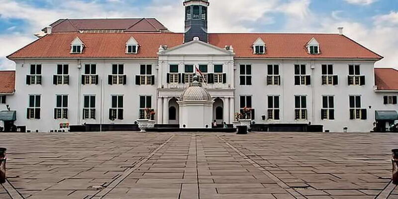 Private Full Day Jakarta City Tour with Miniature park - Optional: Old Town Jakarta