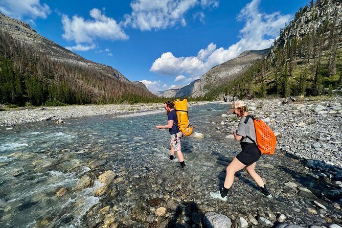 Private Full Day Jeep 4 by 4 Tour Exploring Ghost Valley - Who Should Consider This Tour?