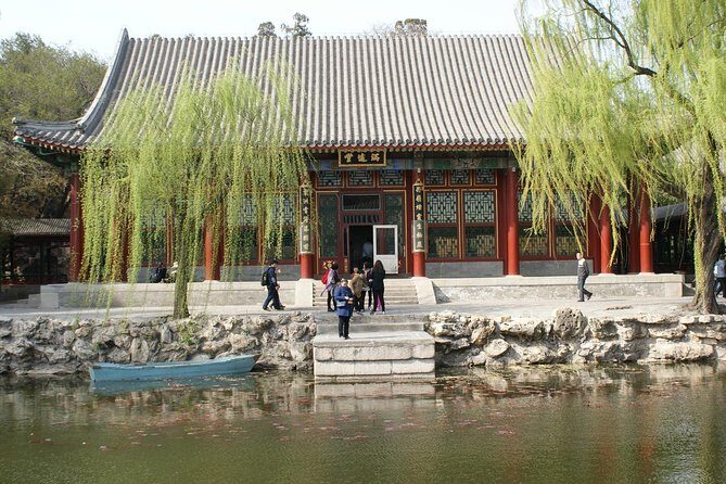 Private Full-Day Mutianyu Great Wall and Summer Palace Tour with Dragon Boat Ride from Beijing - Practical Details and Value