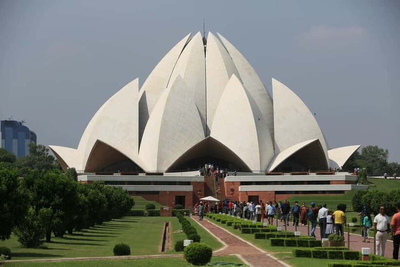 Private Full Day New & Old Delhi City Tour with Female Guide - The Sum Up: Is This Tour Right for You?