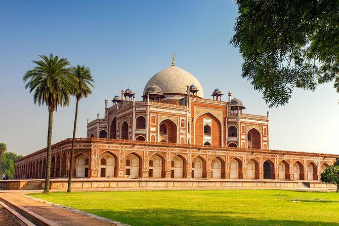Private Full Day Old Delhi and New Delhi City Tour - Transportation and Comfort