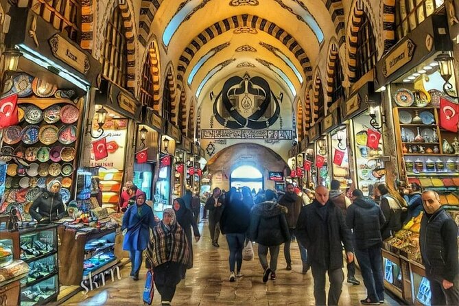 Private Full-Day Strolling through the Old Markets of Istanbul - Authentic Experiences and Genuine Insights