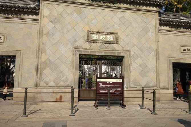 Private Full-Day Suzhou Classic Gardens Tour from Shanghai - Authenticity and Cultural Experience