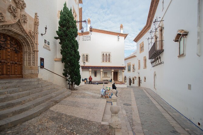 Private Full-Day Tarragona and Sitges - Meeting and Pickup Information