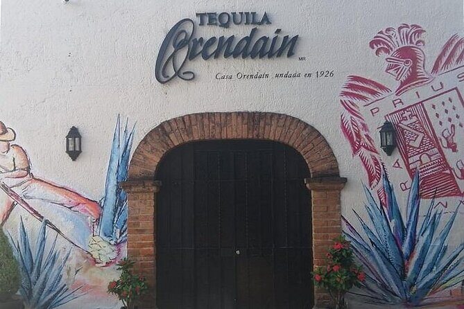 Private Full Day Tour in Guachimontones and Orendain Tequila - An In-Depth Look at the Itinerary