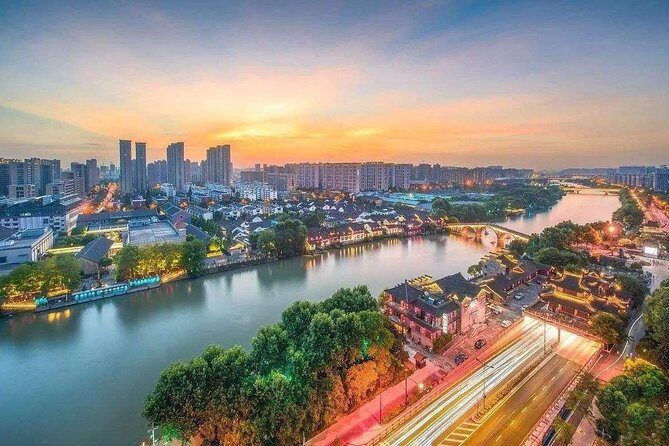 Private Full-Day Tour: Memory of Old Hangzhou and New Highlights - Exploring the Itinerary in Detail