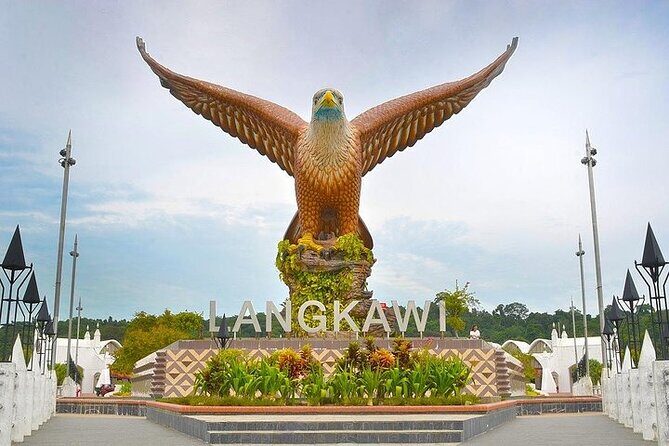 Private Full Day Tour of Langkawi with Cable Car Ride - Detailed Review of the Tour Experience