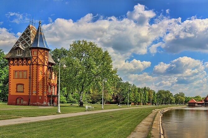 Private Full-Day Tour to Subotica, Pali lake & Sombor from Belgrade - Who Should Consider This Tour?