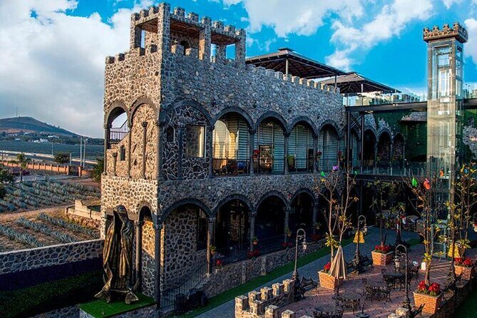 Private Full-Day Tour to Tequila Visiting El Castillo de Tequila - Exploring the Itinerary in Detail