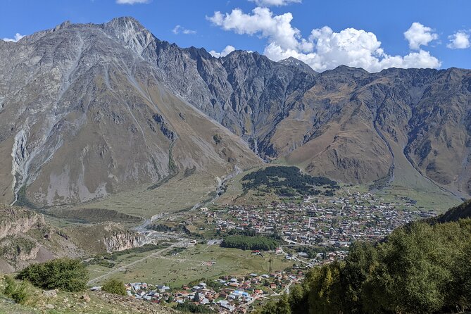 Private Full Day Trip to Kazbegi Mountains - Authentic Experiences and Reviews