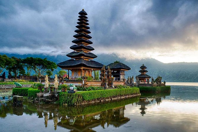 Private Full-Day West Bali Tour with Waterfall Visit - Analyzing the Value