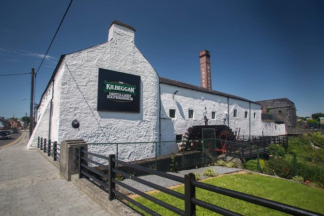 Private Full Day Whiskey Tour From Dublin With Tullamore D.E.W. - Scenic Journey Through the Irish Countryside