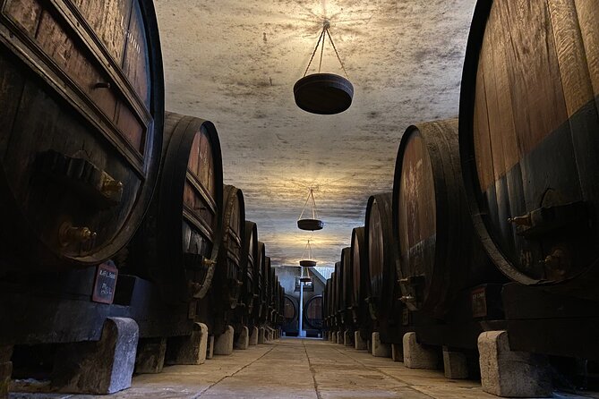 Private Full-Day Wine Tour Arrábida From Lisbon With Tastings - Winery Visits and Wine Tastings