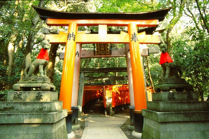 Private Fushimi Red Gates & Secret Bamboo Mountain Trekking Tour - Tour Details
