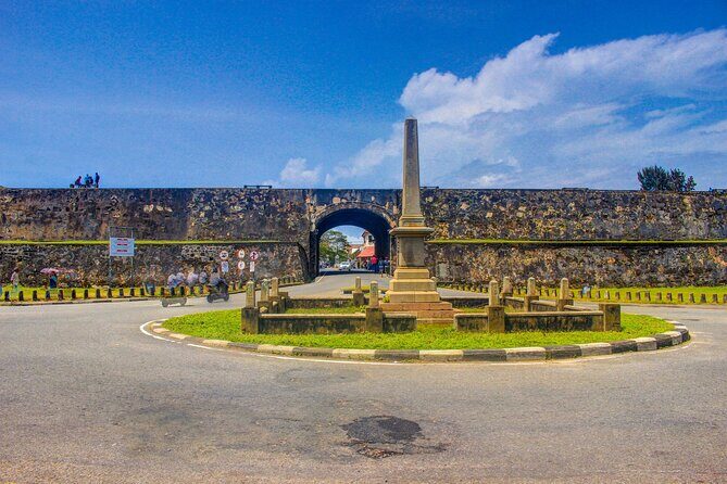 Private Galle Day Tour with Boat Safari & Tea Factory Visit - All Inclusive - FAQ