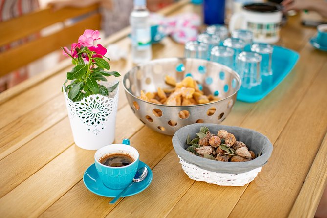 Private Gastro gourmet tour by Dot@ boat - Exploring the Tour: What You Can Expect