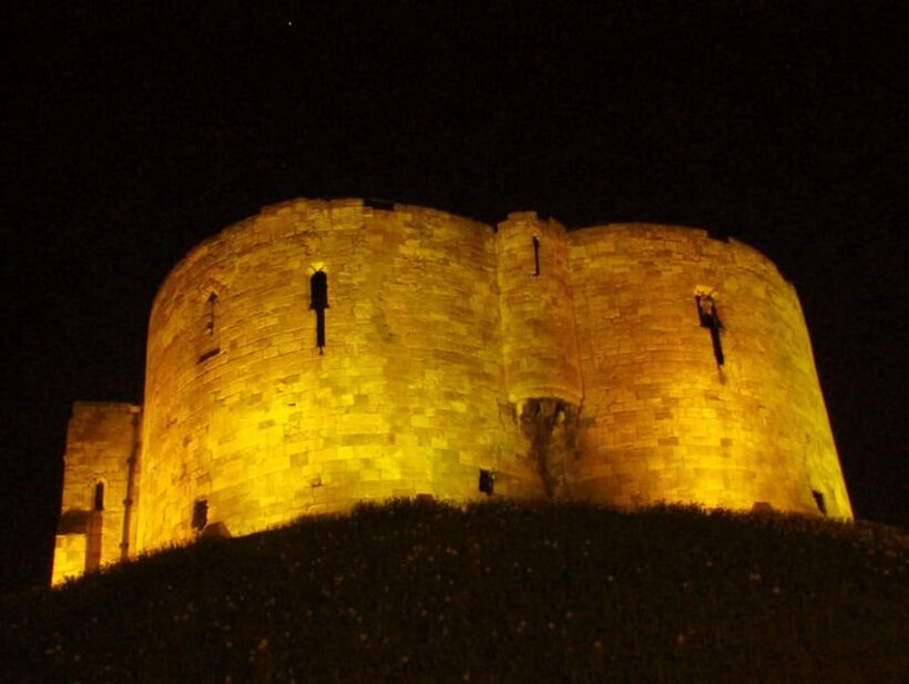 Private Ghost Hunt of York! - What’s Included & What’s Not