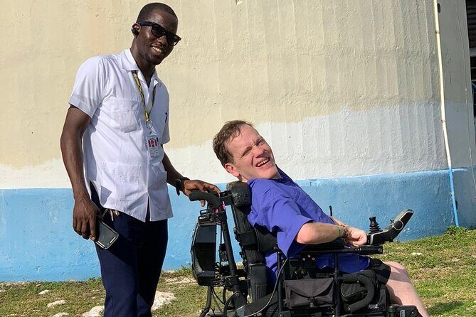 Private Gibbons Tour Outpost Experience - Key Points