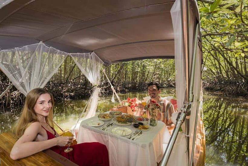 Private Gondola Cruise with Lunch and Picnic - What Makes This Tour Stand Out