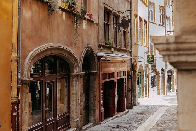 Private Gourmet walking tour of Lyon and Les Halles Paul Bocuse - FAQ