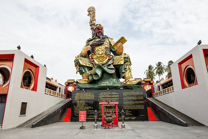 Private Group City Tour Around Koh Samui - Transportation and Practicalities