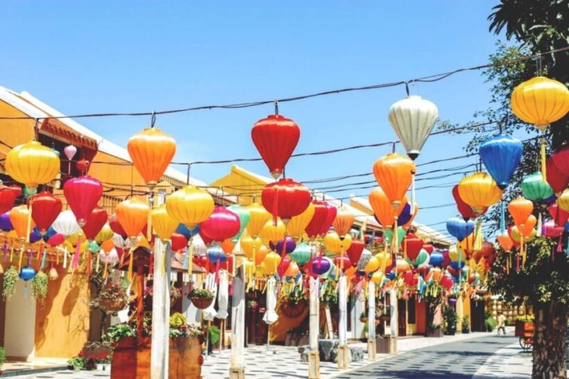 Private/Group Da Nang &Hoi An:Marble Mountains &Ancient Town - Hoi An Ancient Town: Time Travel in a Tiny Street Scene