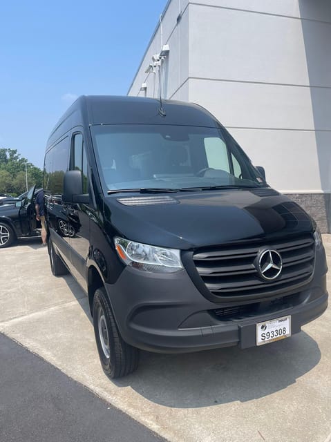 Private Group Transfer: Newark to Manhattan-Up to 11 Pax - The Real Value: Comfort, Flexibility, and Peace of Mind