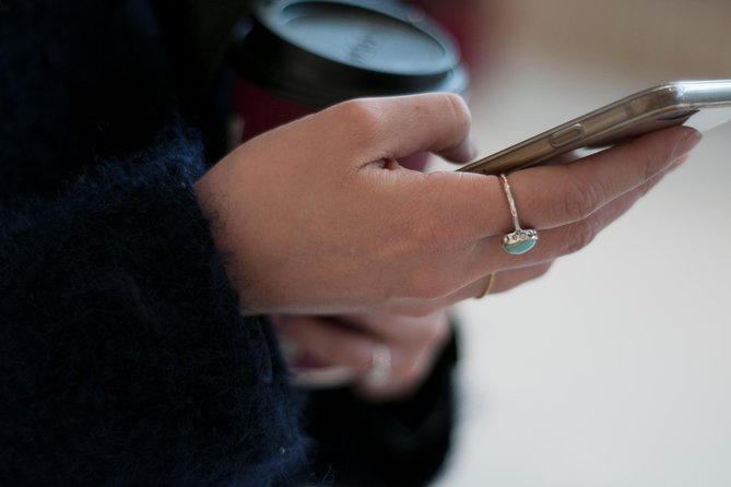 Private Guernsey Arrival Transfer - Airport to Hotel / Accommodation - Analyzing the Cost and Value